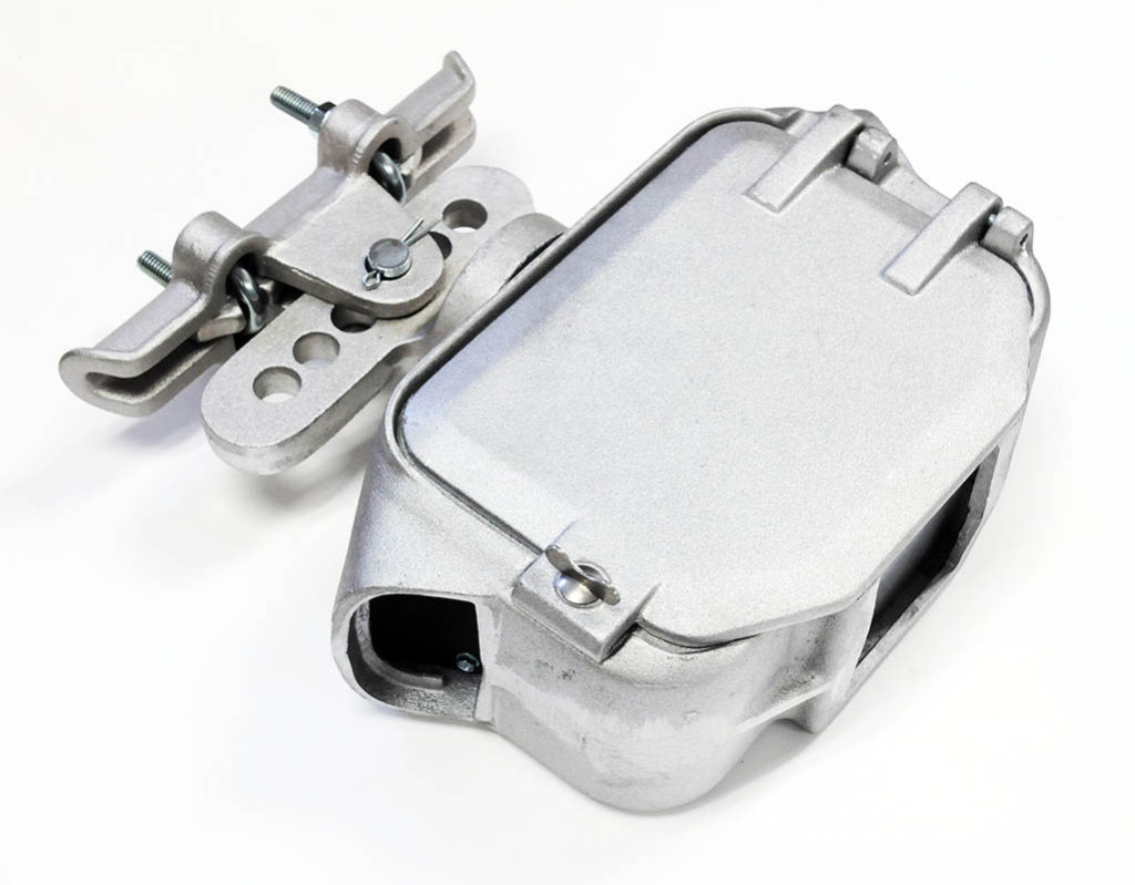 12068 – Disconnect Hanger w/ Span Wire Clamp – Continental Signal Equipment